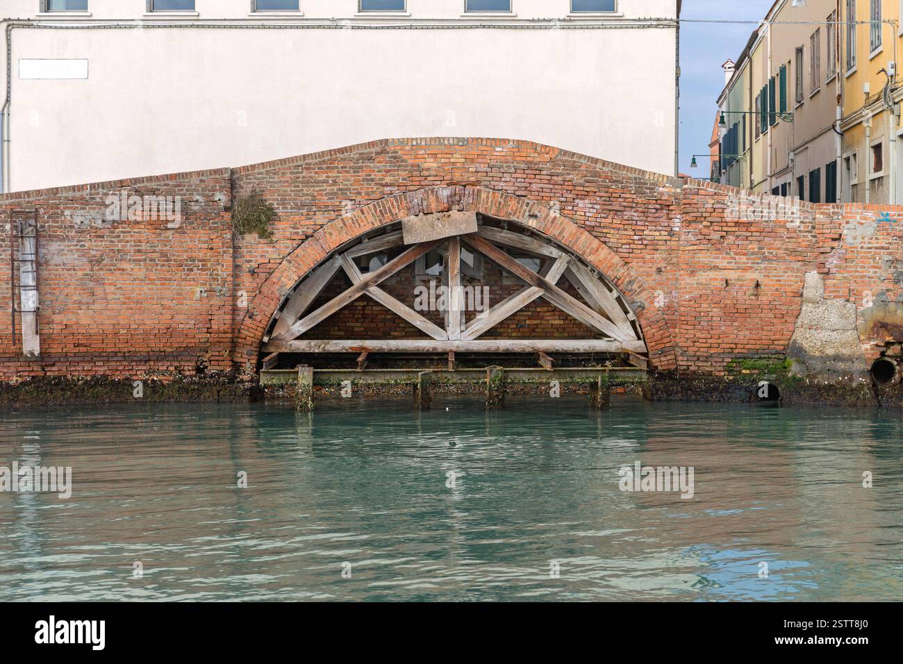 Arch Bridge Brace Stock Photo - Alamy