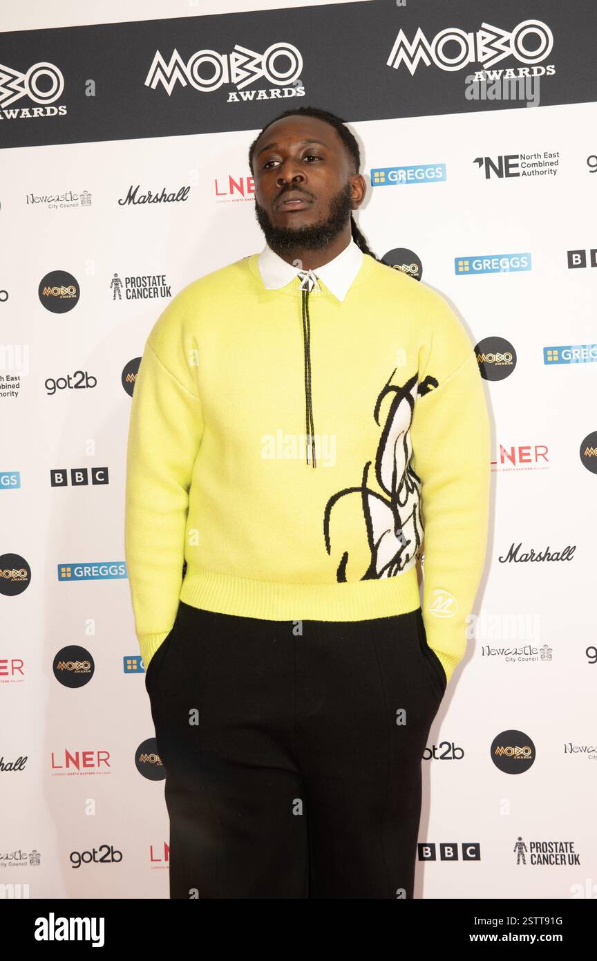 Newcastle, United Kingdom. 18th February 2025. Guests hit the red ...