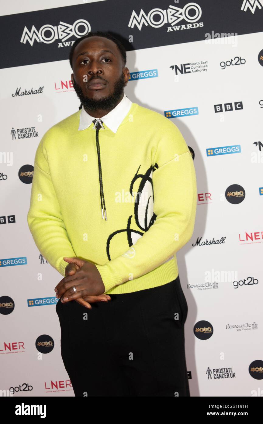 Newcastle, United Kingdom. 18th February 2025. Guests hit the red ...