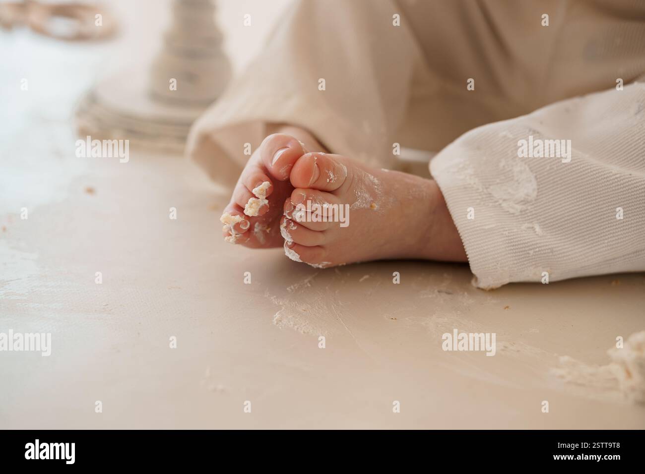 Exploration happy feet hi-res stock photography and images - Alamy