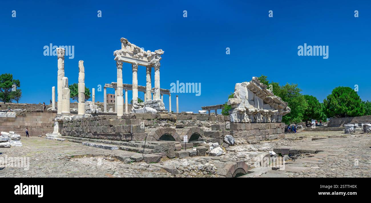 Agora in the Pergamon Ancient City, Turkey Stock Photo - Alamy