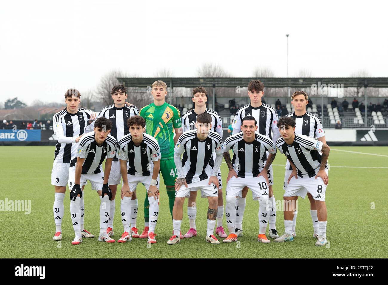 Vinovo, Italy. 19th Feb, 2025. The Juventus starting eleven line up for ...