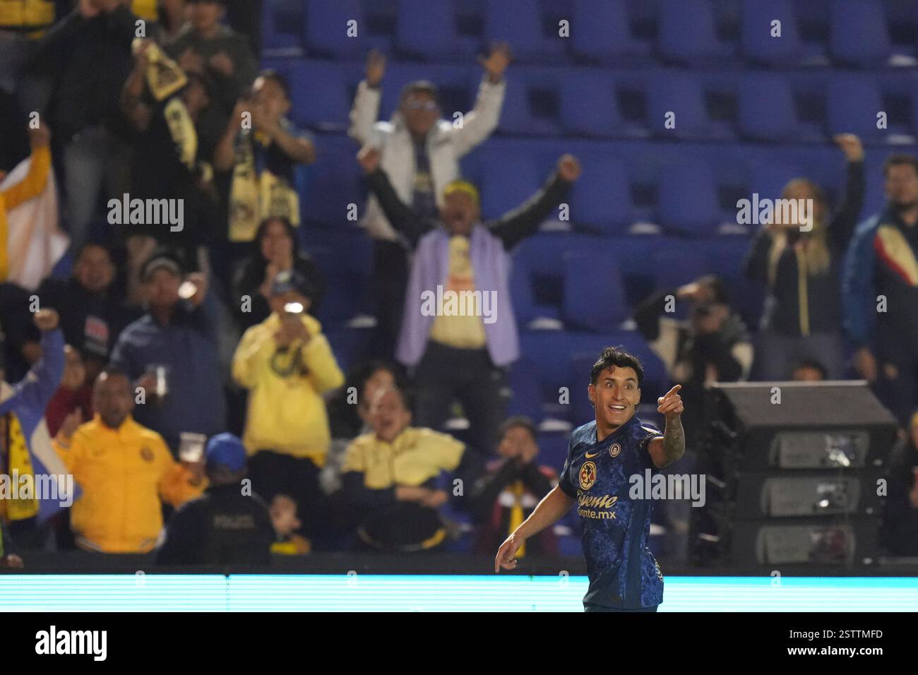 America's Alejandro Zendejas celebrates scoring his side's opening goal ...