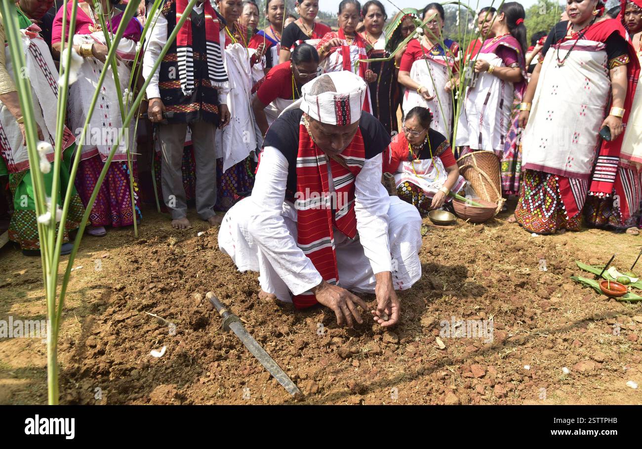 Guwahati, Guwahati, India. 19th Feb, 2025. Mising community prepare ...
