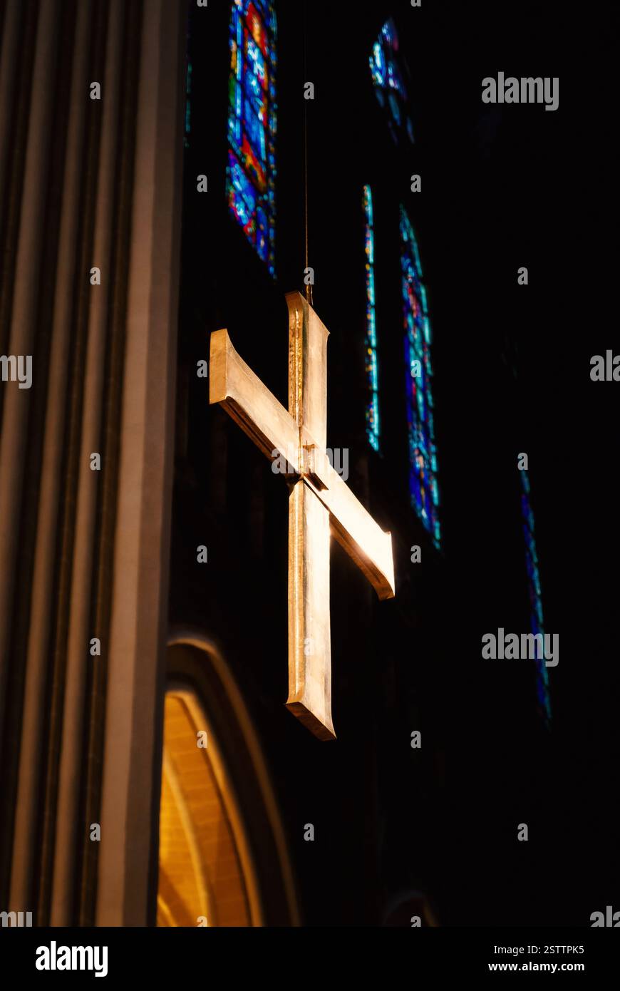 Shiny golden christian cross in chartres cathedral hi-res stock ...