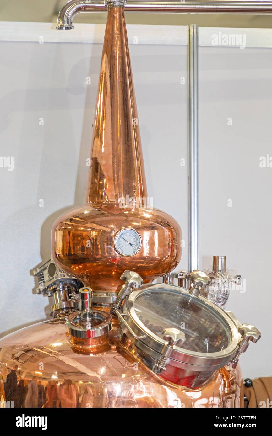 Copper Still Apparatus Equipment in Distillery Stock Photo - Alamy