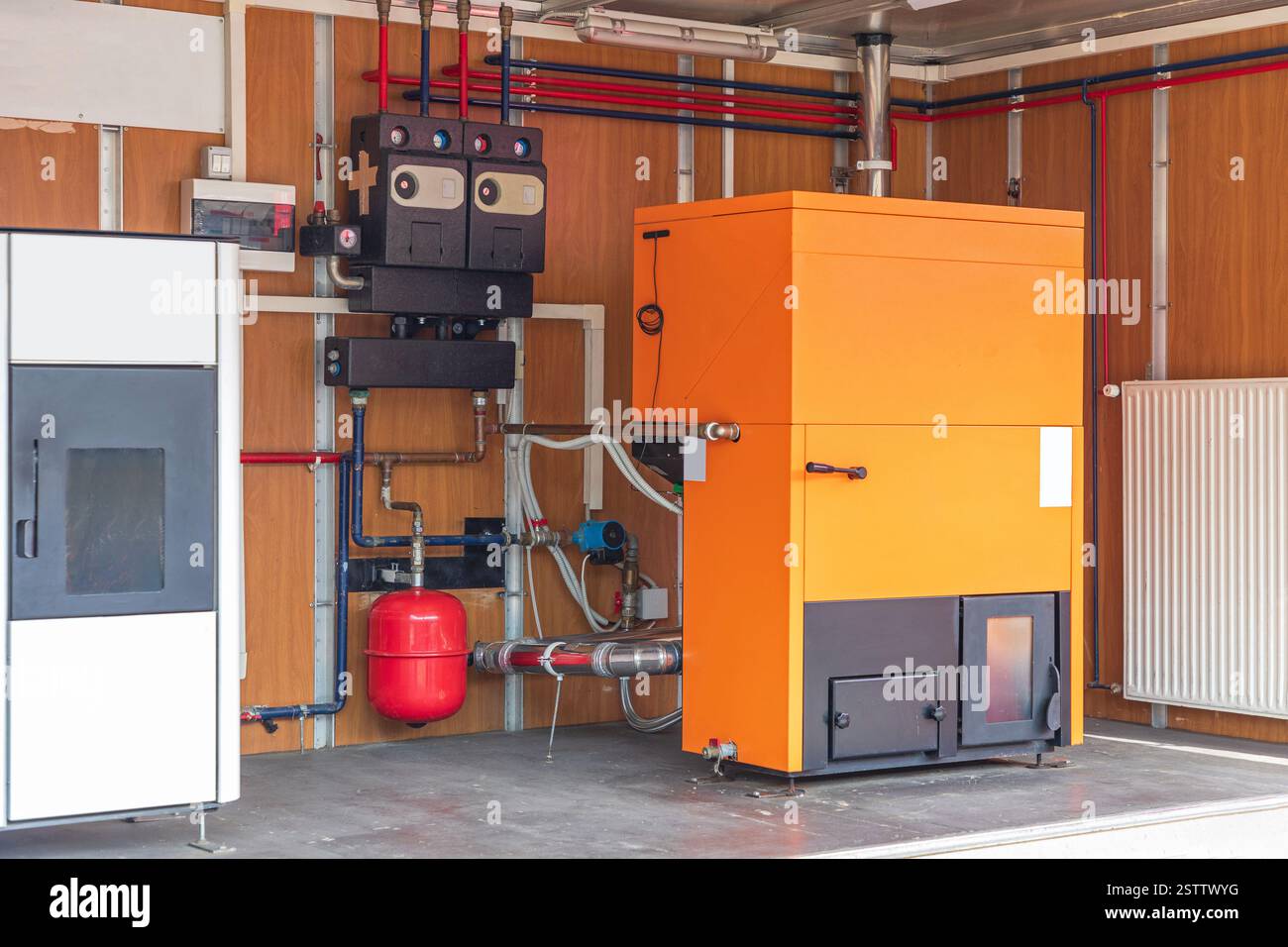 Boiler System Basement Stock Photo - Alamy