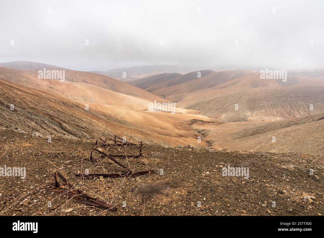 Mountain landscape view from Astronomical viewpoint Sicasumbre (Mirador ...