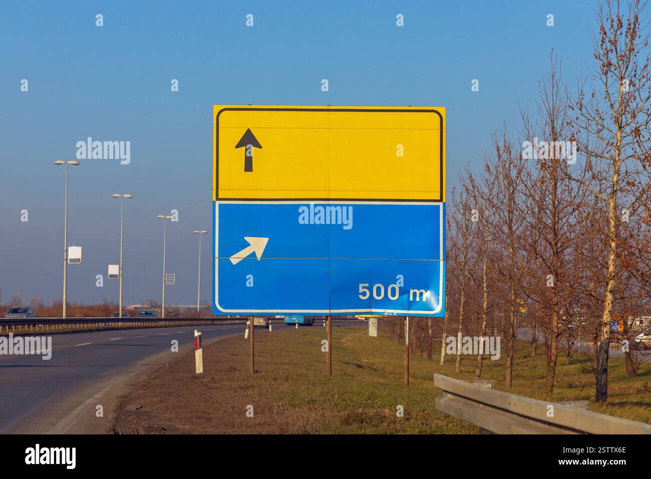Big road sign hi-res stock photography and images - Alamy