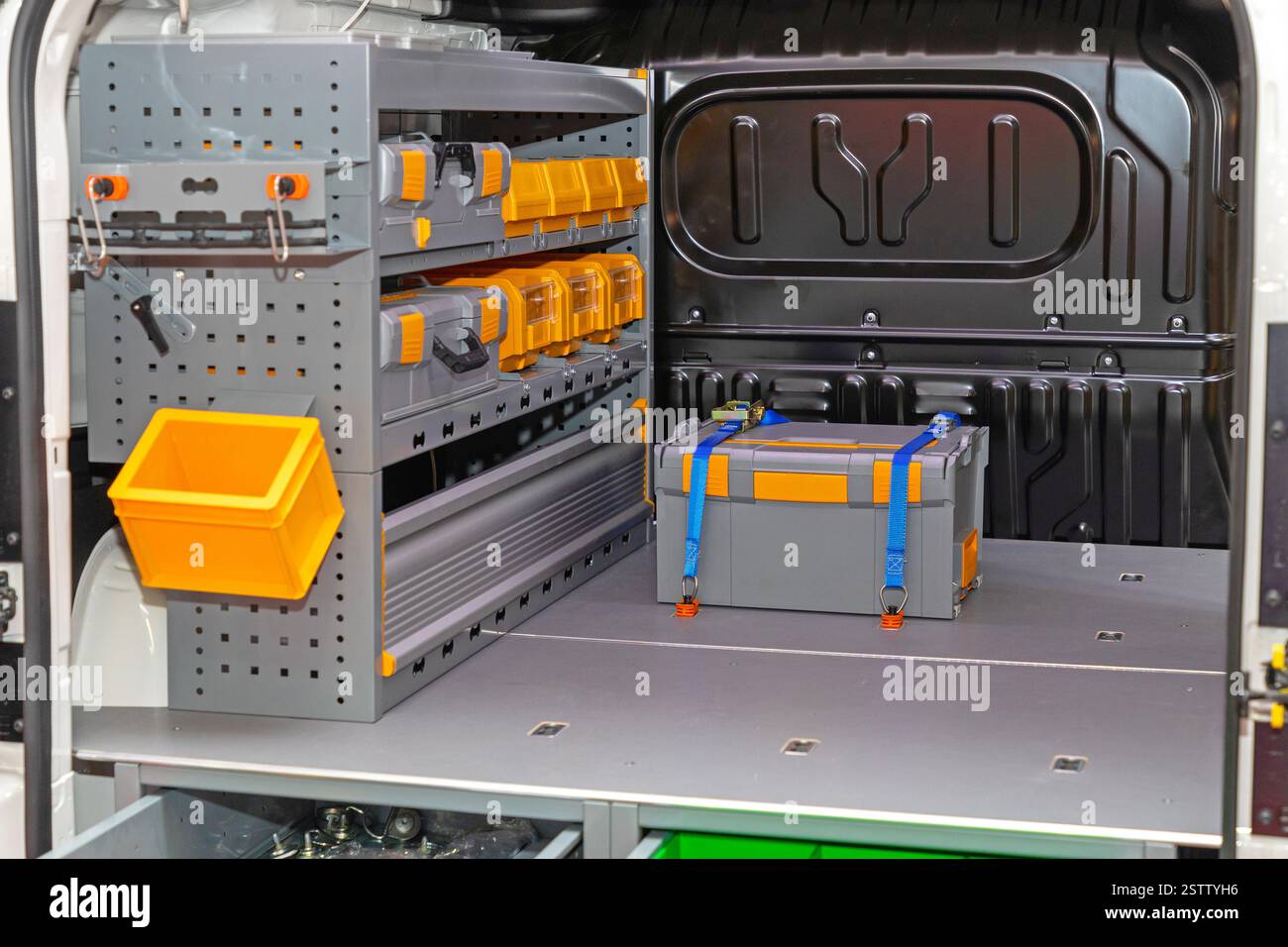 Transport Box Van Stock Photo - Alamy