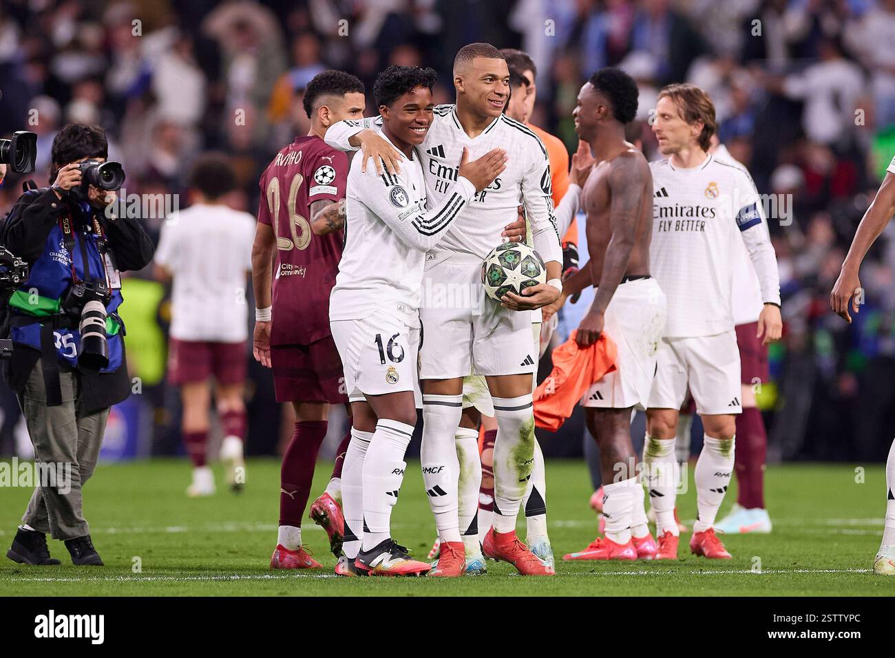 Madrid, Spain. 19th Feb, 2025. Endrick Felipe Moreira de Sousa, known ...