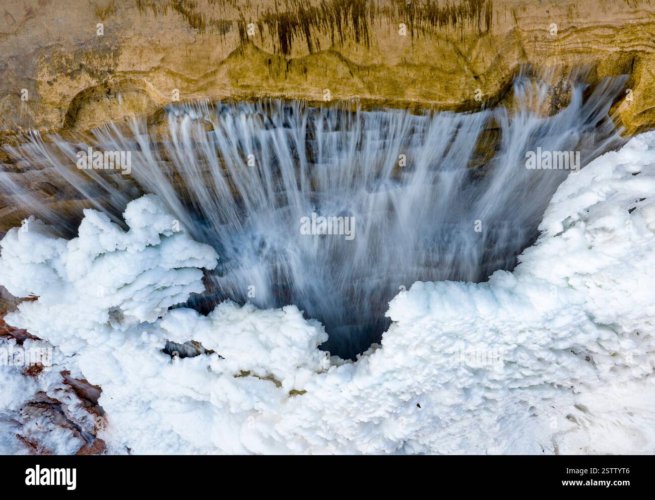 (250220) -- BEIJING, Feb. 20, 2025 (Xinhua) -- A drone photo taken on ...
