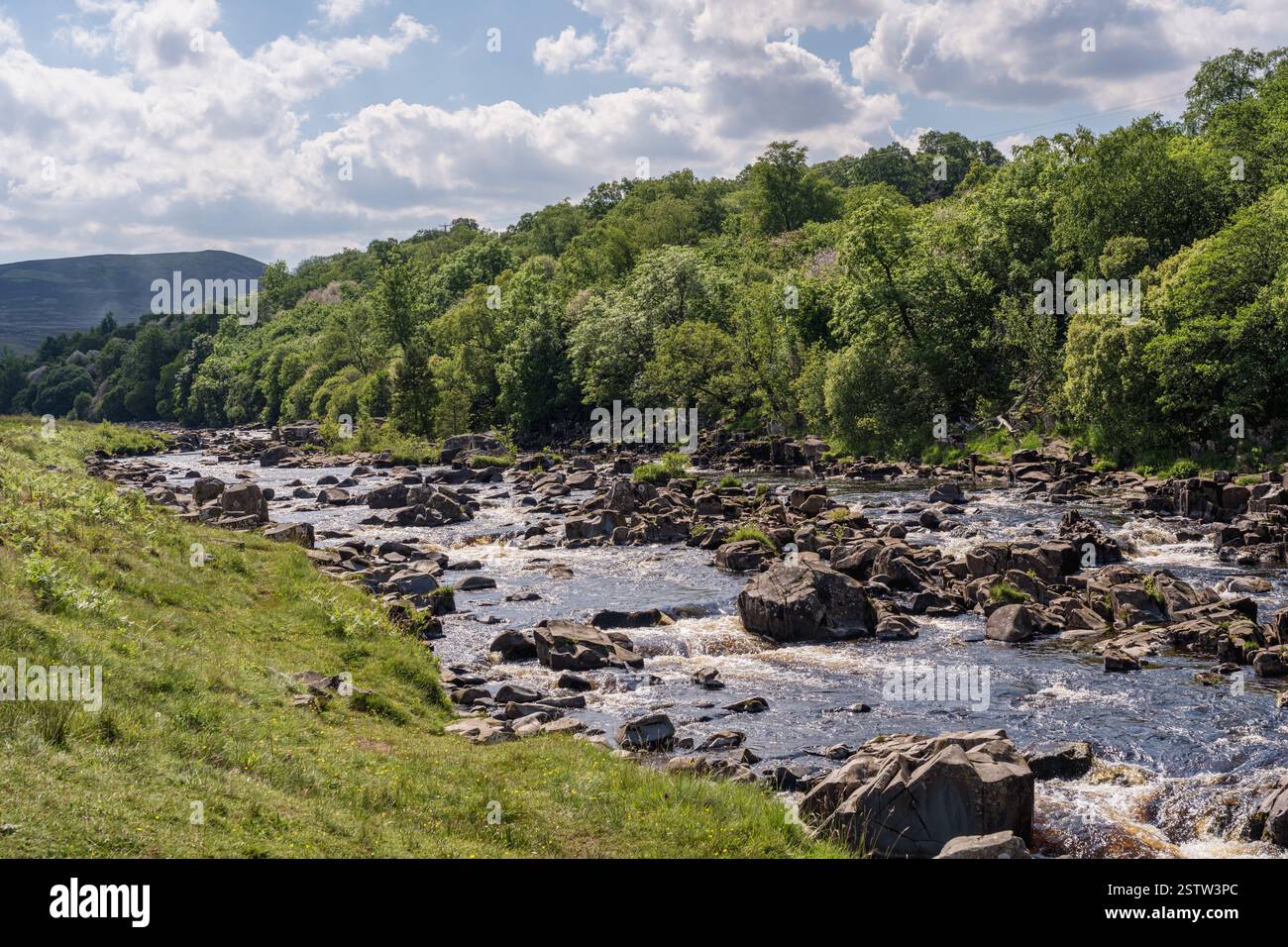 The Pennine Way and the River Tees between Bleabeck Force and High ...