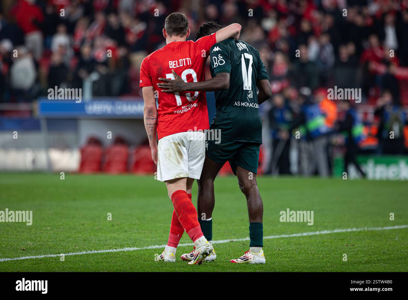 Andrea Belotti of SL Benfica and Wilfried Singo of AS Monaco seen ...