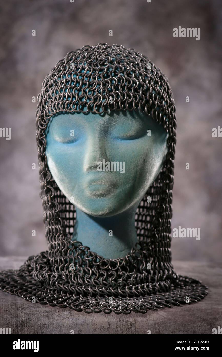 Coif armor hi-res stock photography and images - Alamy