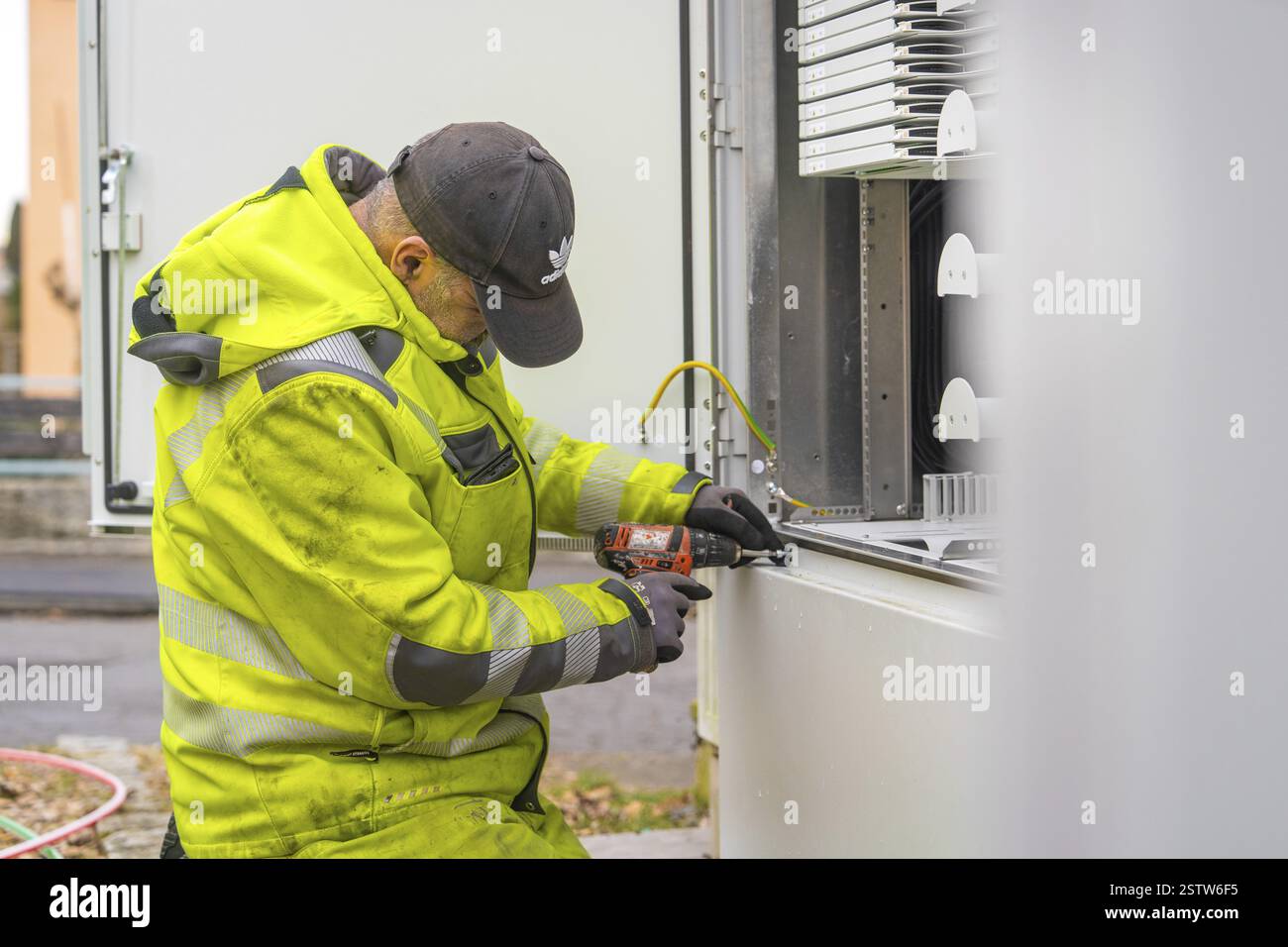 Two people jetting hi-res stock photography and images - Alamy