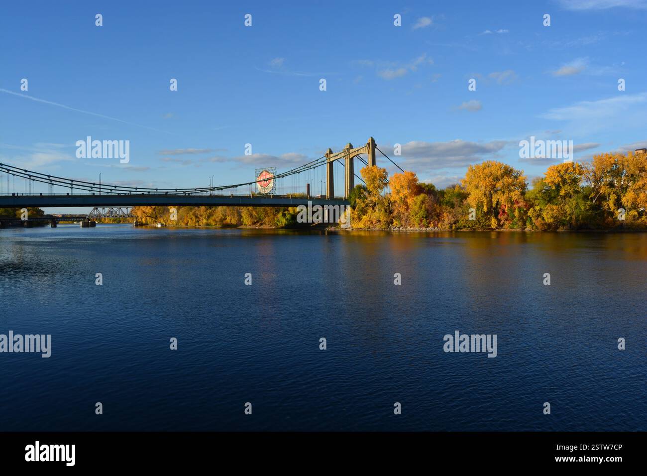 Bridge in Minneapolis Minnesota Stock Photo - Alamy