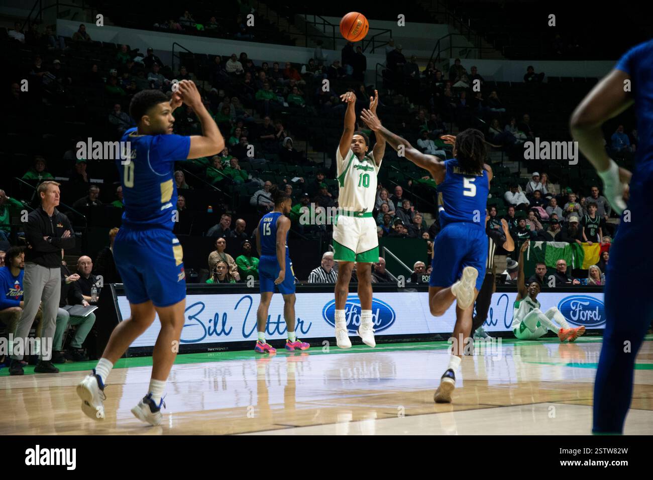 February 19, 2025, Denton, Texas, USA: North Texas guard ATIN WRIGHT (10) shoots a three-point ...