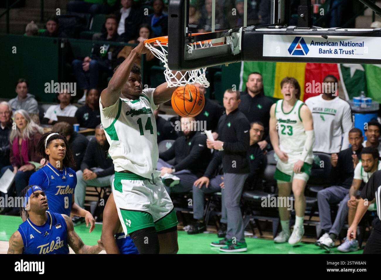 Denton, Texas, USA. 19th Feb, 2025. North Texas guard LATRELL JOSSELL ...