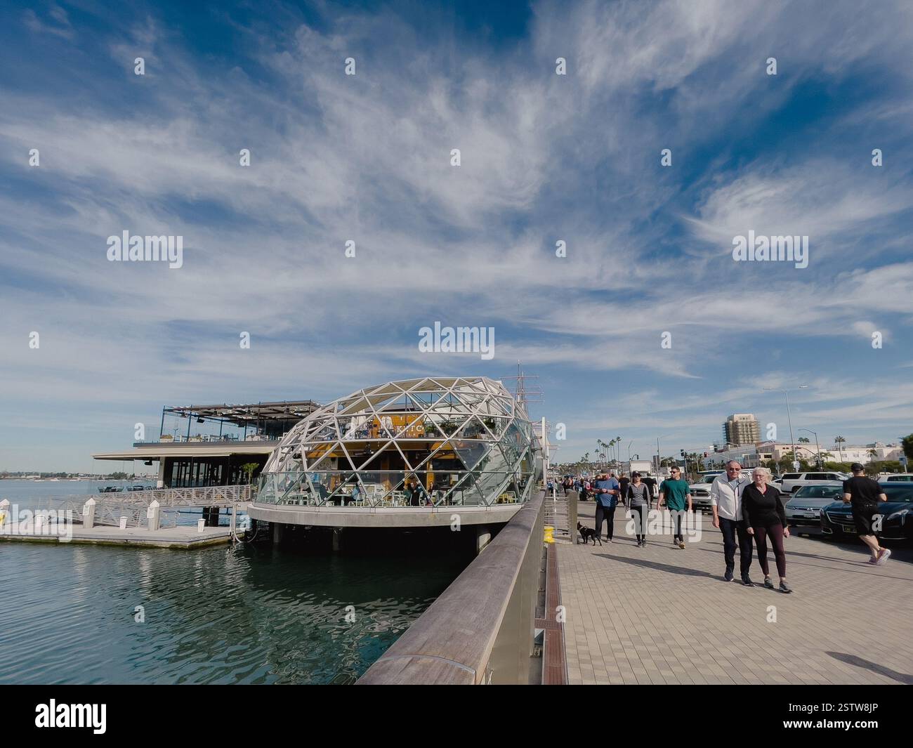 Portside dining hi-res stock photography and images - Alamy