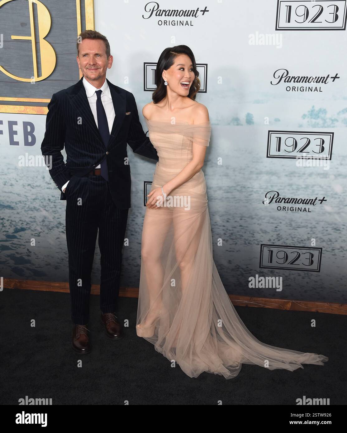 Sebastian Roche and Alicia Hannah arriving at the season two premiere ...
