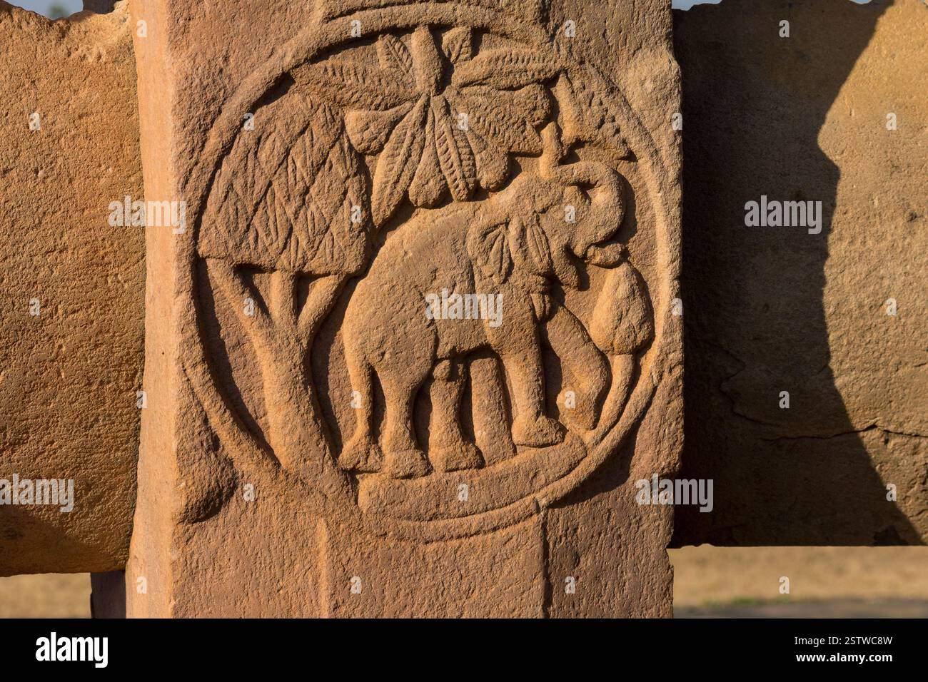 Carved railing hi-res stock photography and images - Alamy