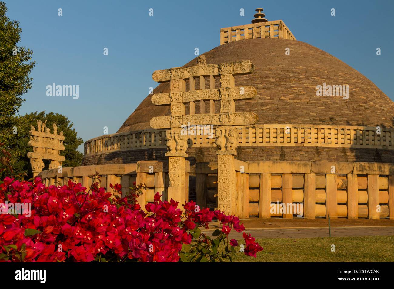 Great Sanchi Stupa Stock Photo - Alamy