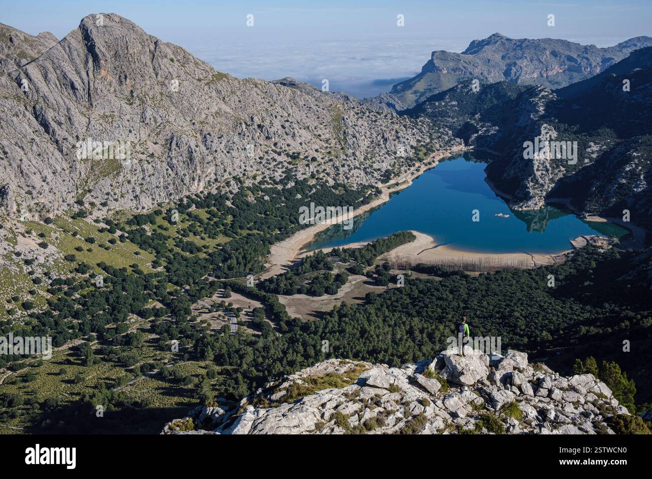 Hiker watching gorg blau reservoir hi-res stock photography and images ...