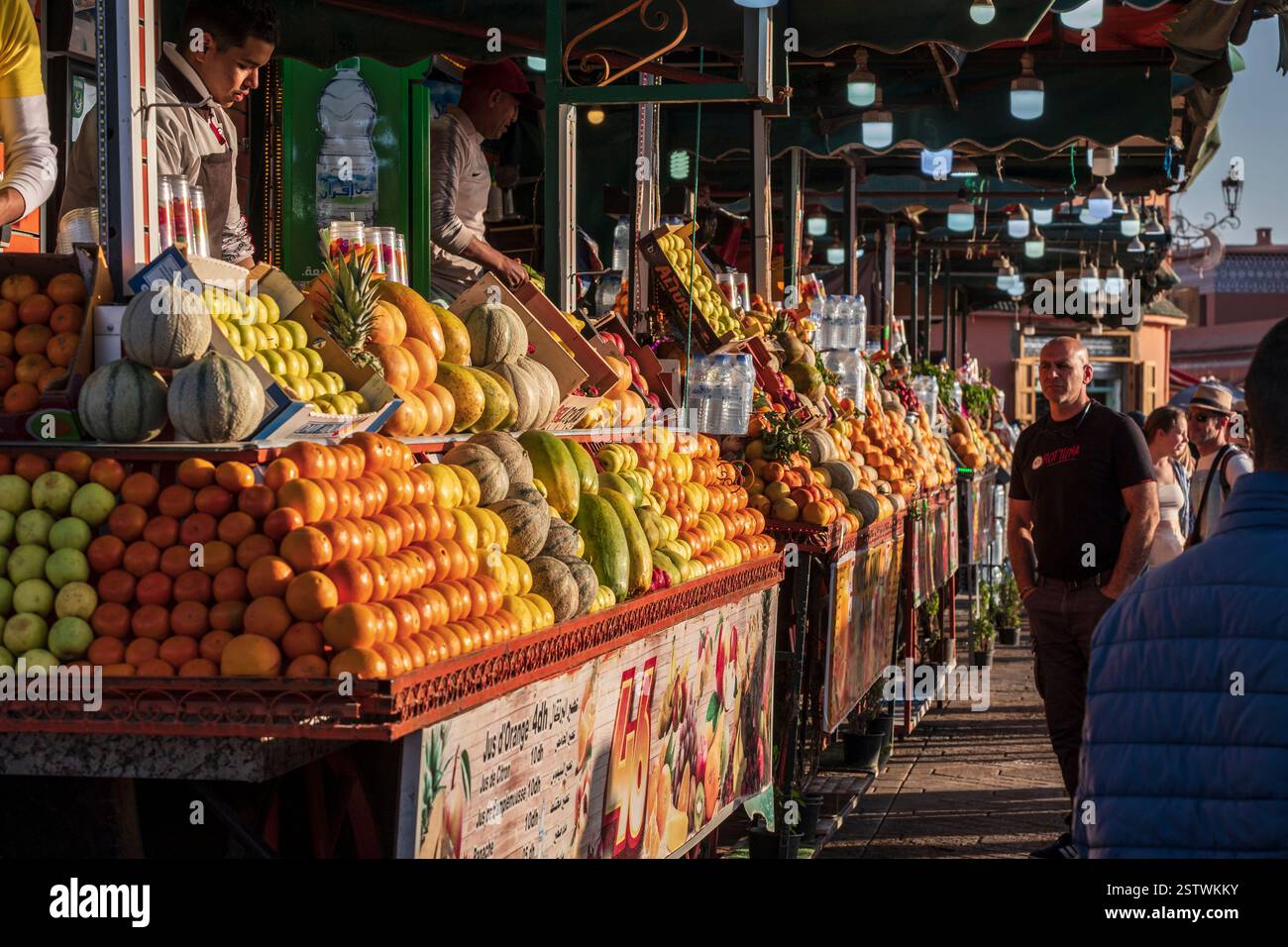Smoothie stall hi-res stock photography and images - Alamy