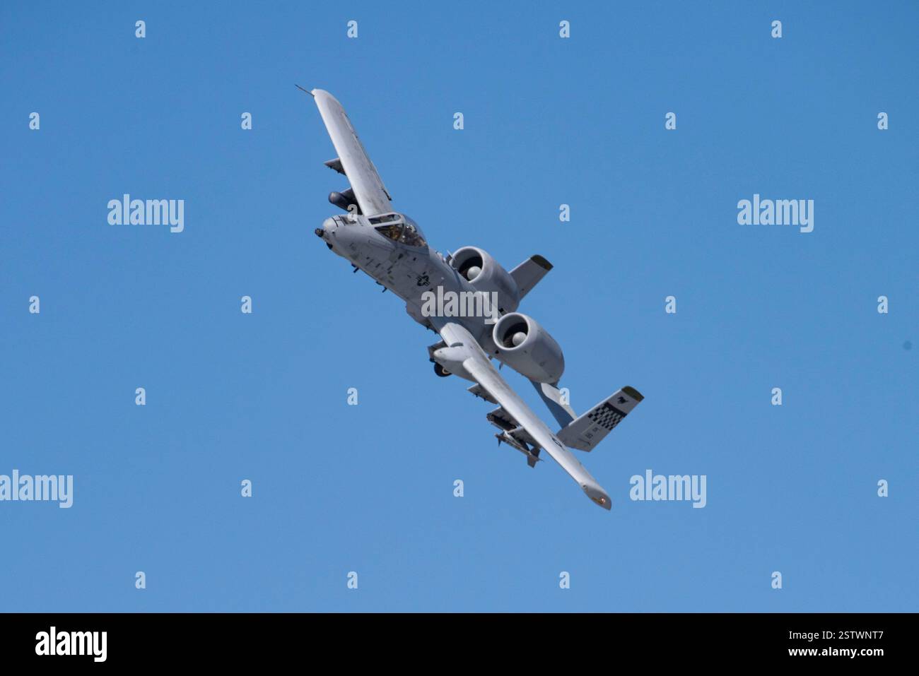 A U.S. Air Force A-10 Thunderbolt II assigned to the 25th Fighter ...