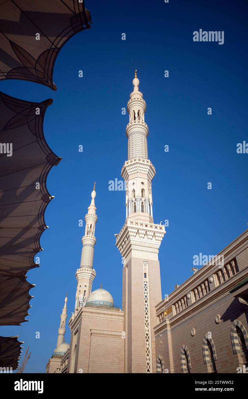 The giant automatic Umbrellas and minarets in Prophet Mosque in Madinah ...