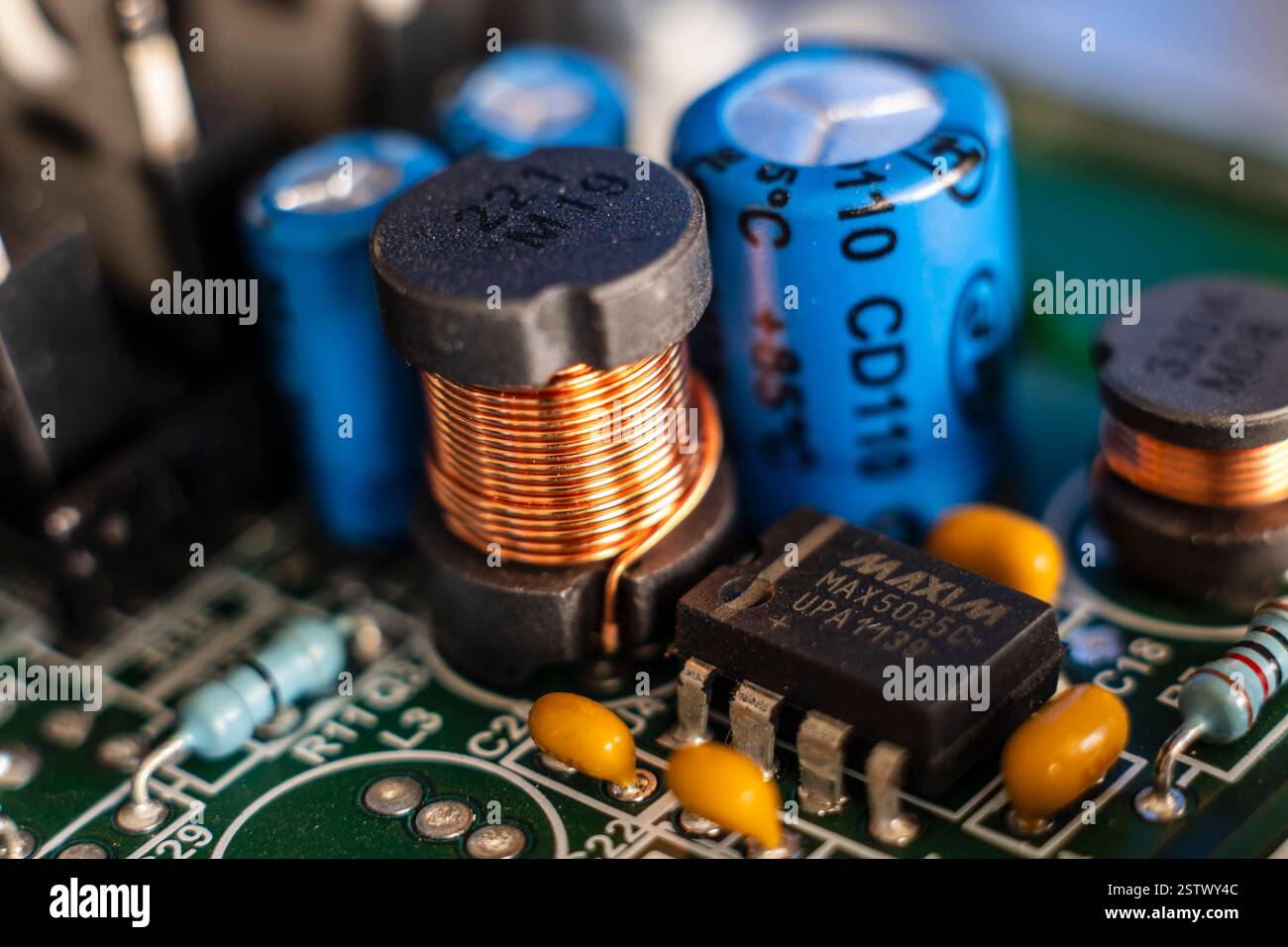 Electrical circuit components Stock Photo - Alamy