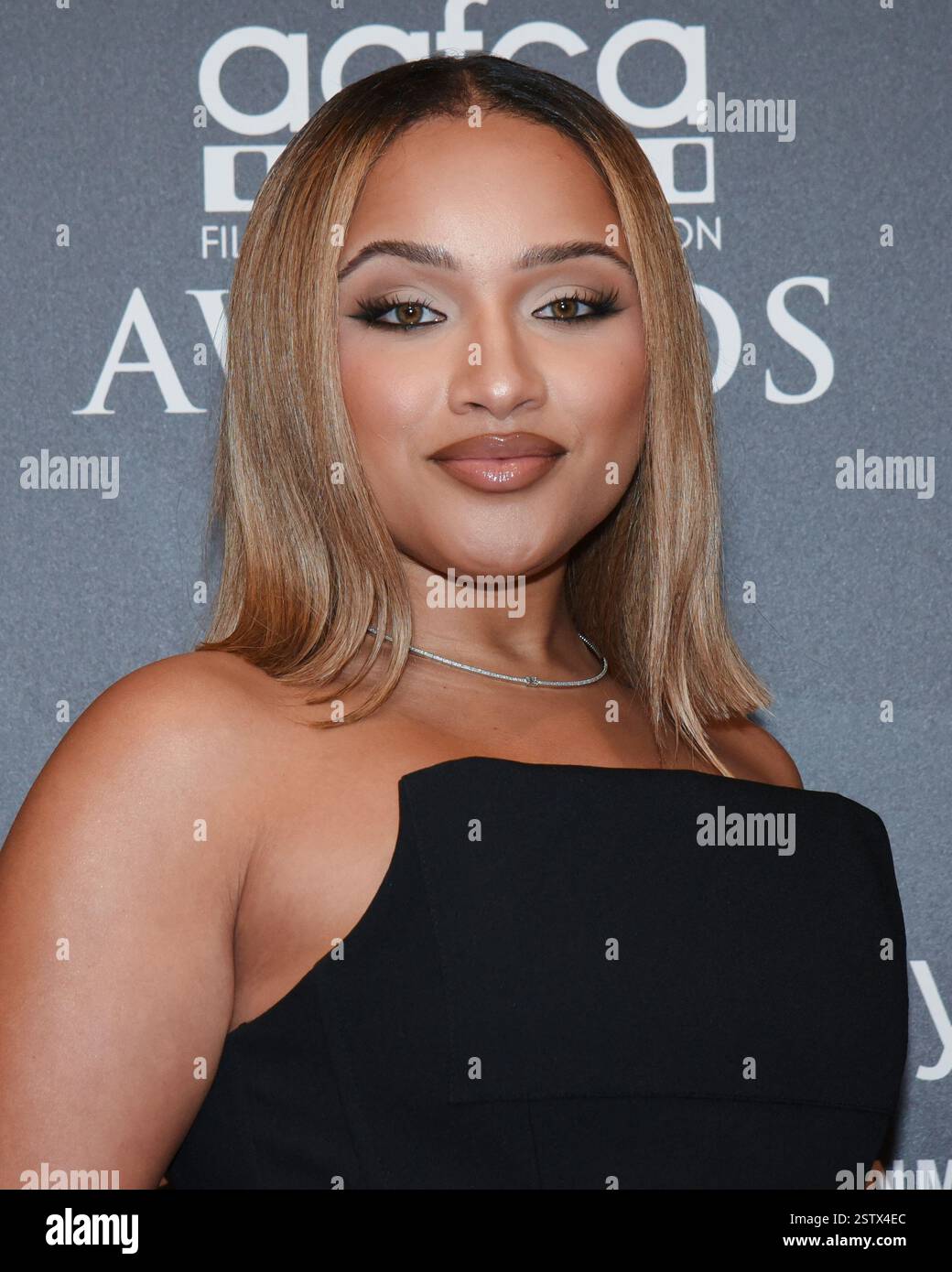 Beverly Hills, California, USA. 19th Feb, 2025. Jaylen Barron. 16th ...