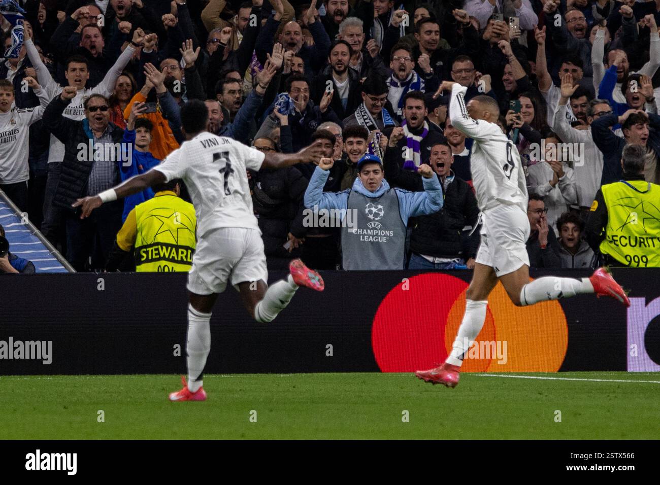Madrid, Spain. 19th Feb, 2025. Vinicius Jr (7) and Kylian Mbappé (9) of ...