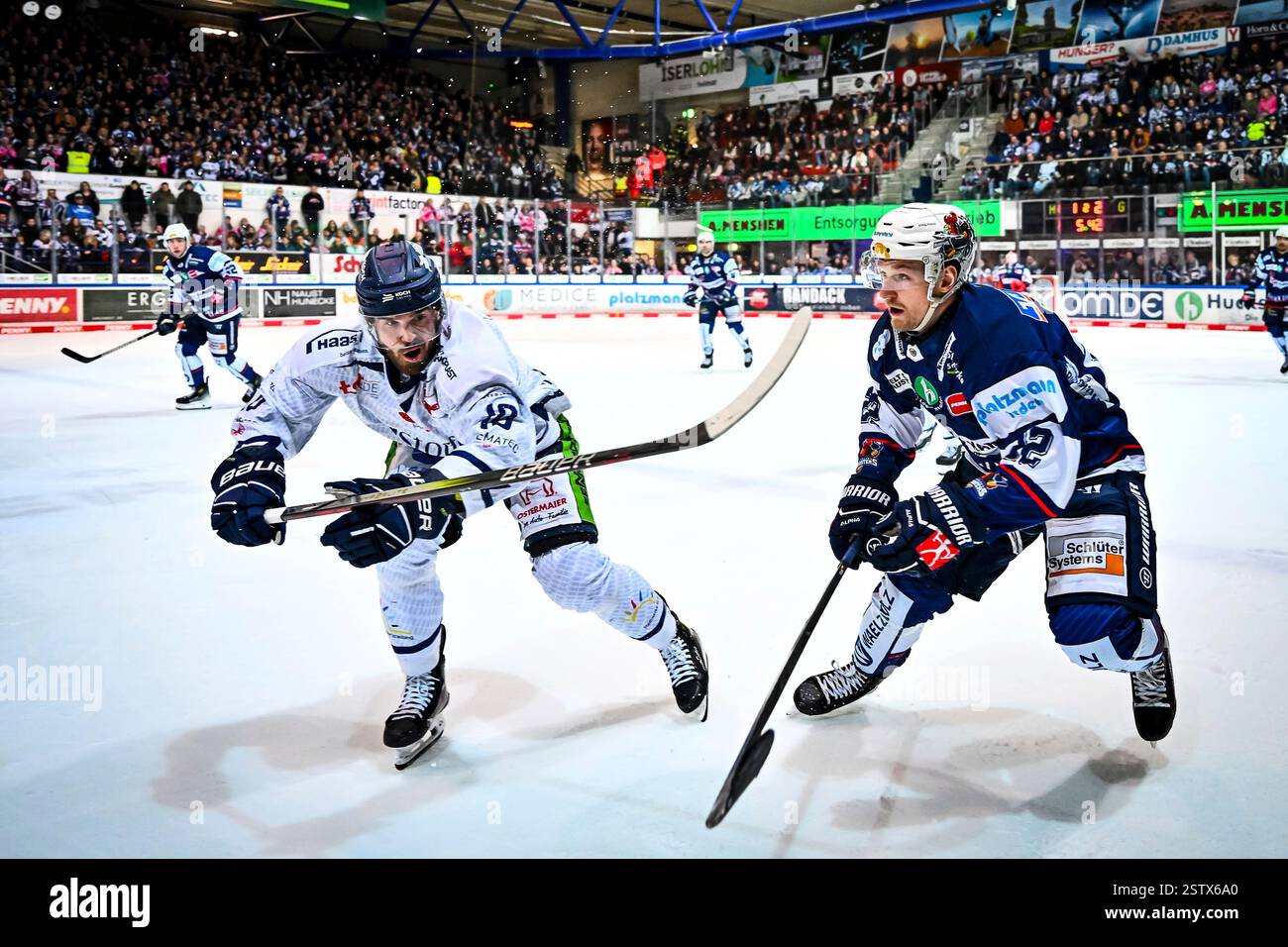Iserlohn, Deutschland. 19th Feb, 2025. John Broda (Iserlohn Roosters ...