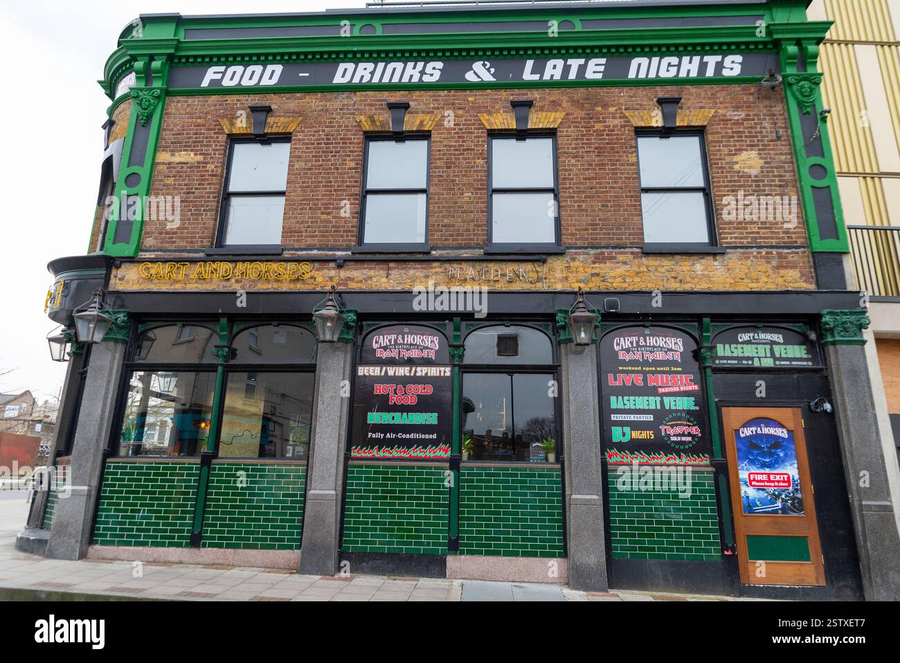 Cart and Horses pub in Maryland, Stratford, London, UK. Established in ...