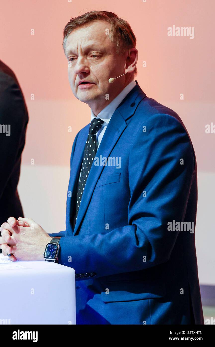 Kay Gottschalk beim Wahlforum Köln zur Bundestagswahl 2025 in der Alten ...