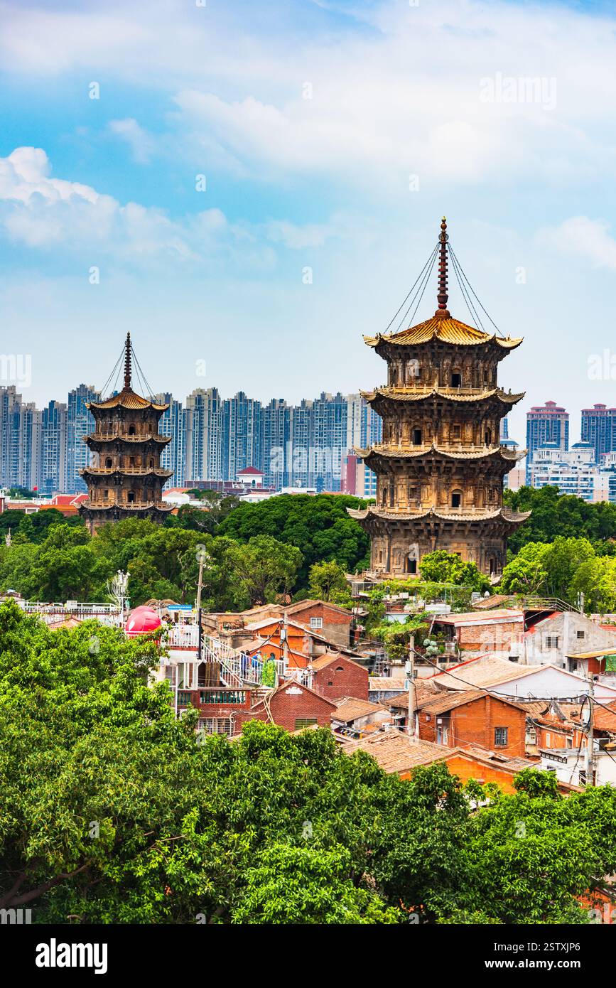 Ancient Pagoda of Kaiyuan Temple in Quanzhou, Fujian, China Stock Photo ...