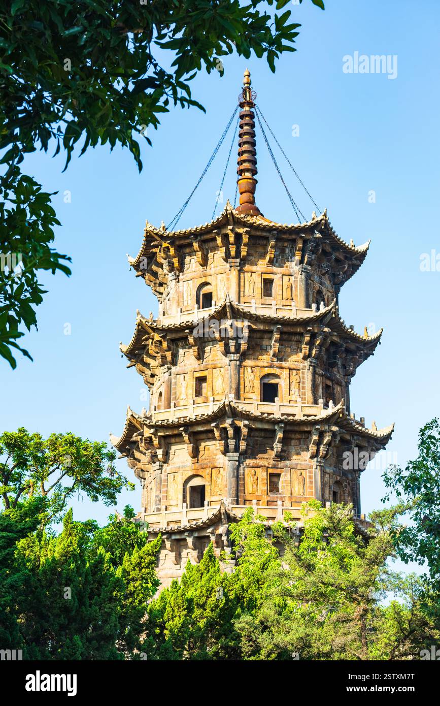 Ancient Pagoda of Kaiyuan Temple in Quanzhou, Fujian, China Stock Photo ...