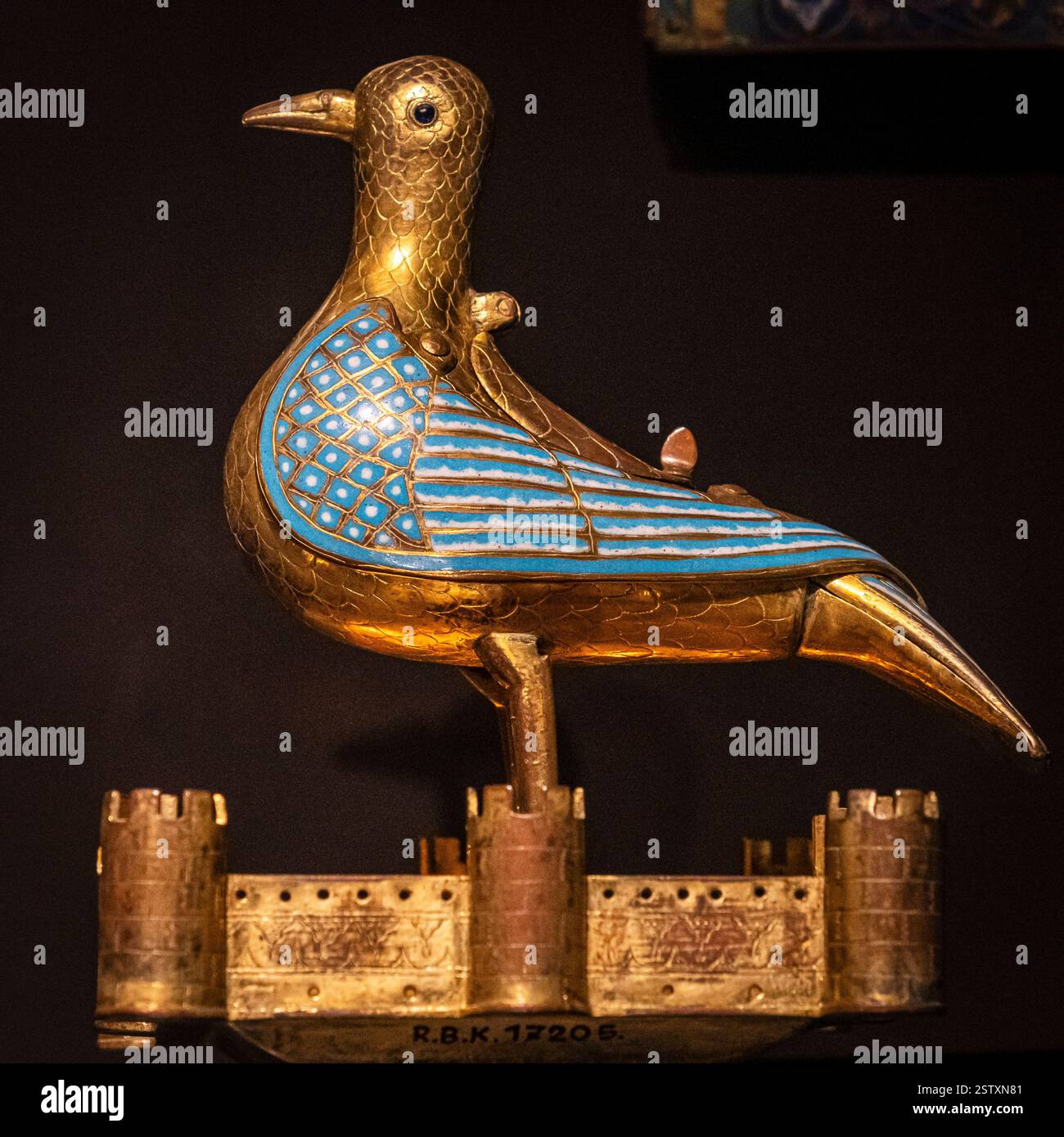 Eucharistic dove in a square bowl shaped like a castle Stock Photo - Alamy