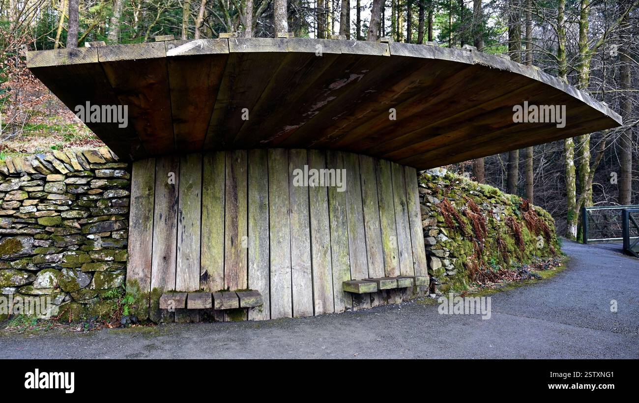 "Sheltered Seat". Outdoor sculpture by Jim Partridge and Liz Walmsley ...