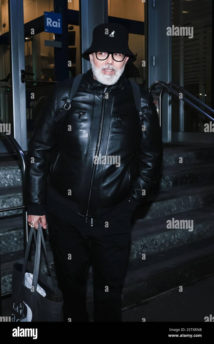 Milan, The arrivals of the guests of the television program Splendida ...