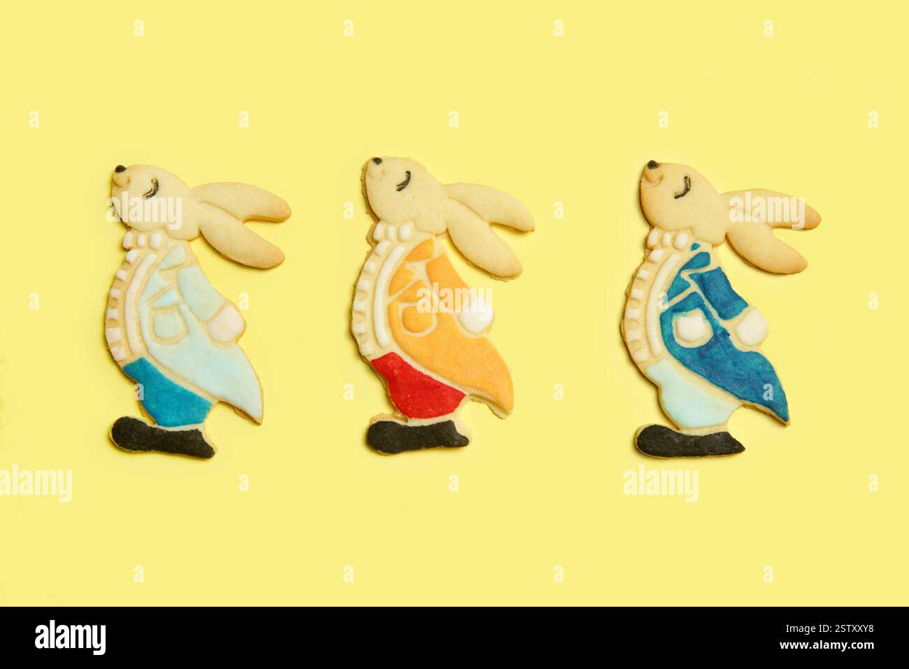 Sweet and buttery handmade Easter sugar cookie, Cute thin homemade ...