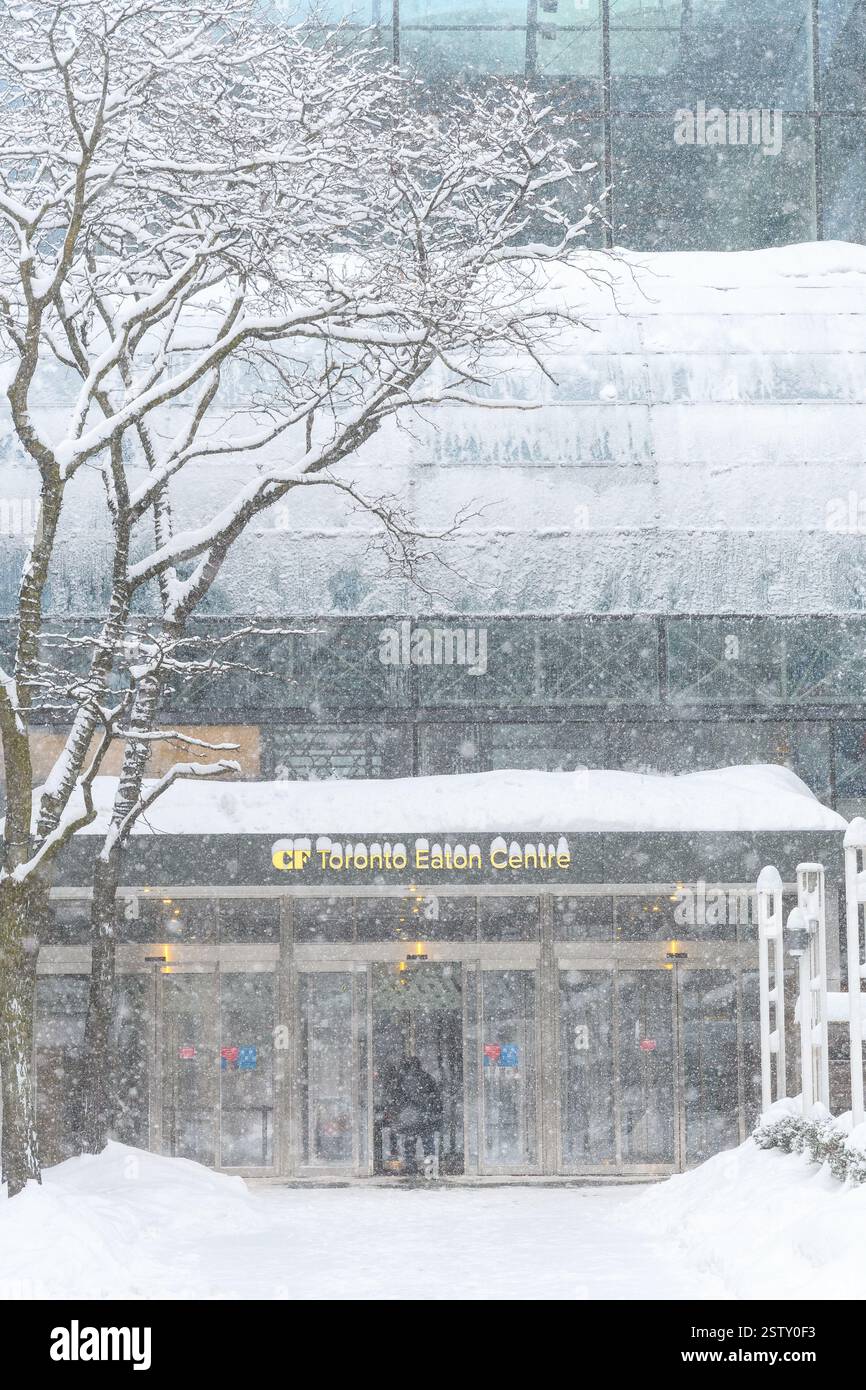 Entrance to Eaton Centre during a snow storm, Toronto, Canada Stock ...