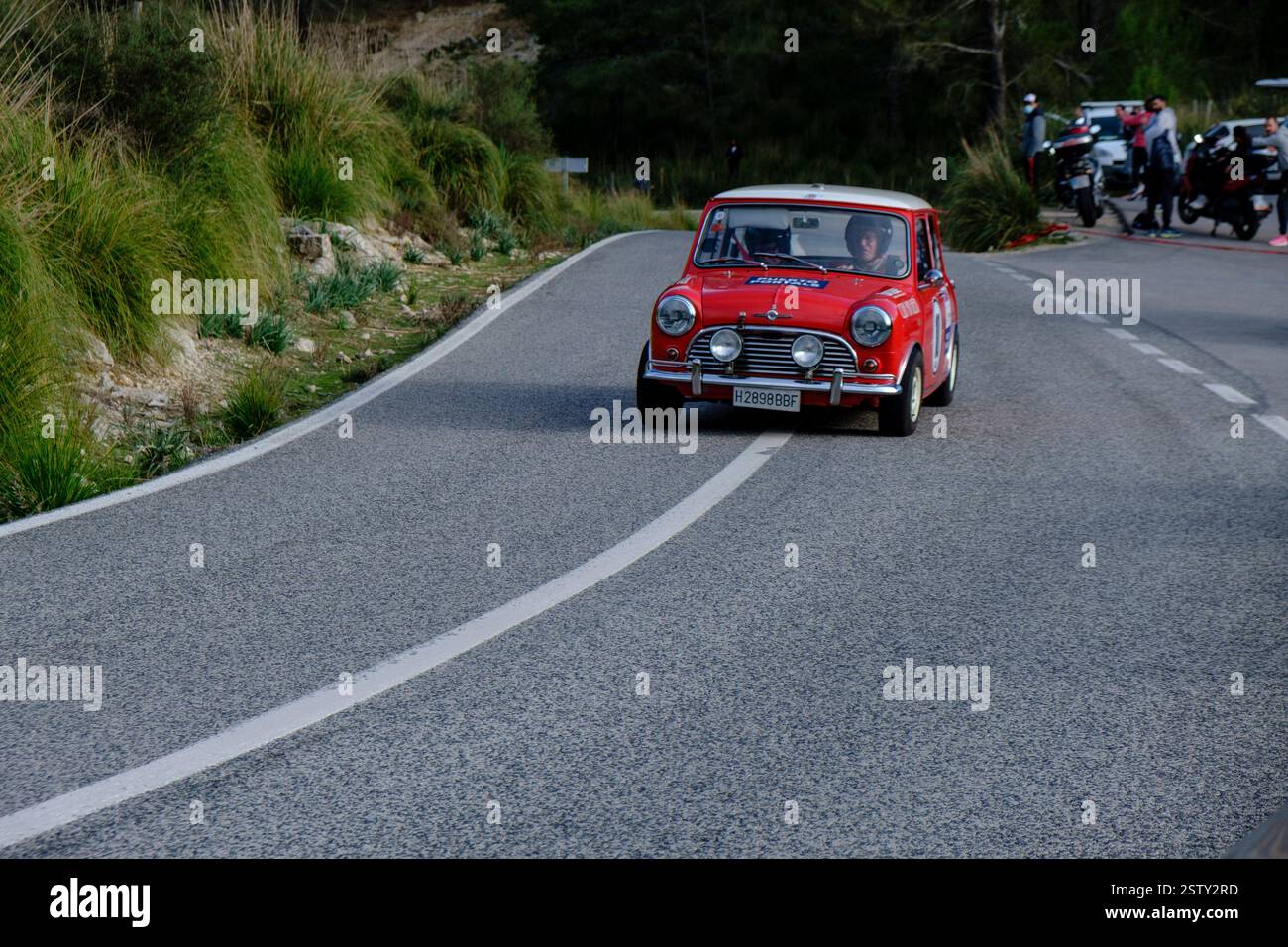 Classic mini cooper Stock Photo - Alamy