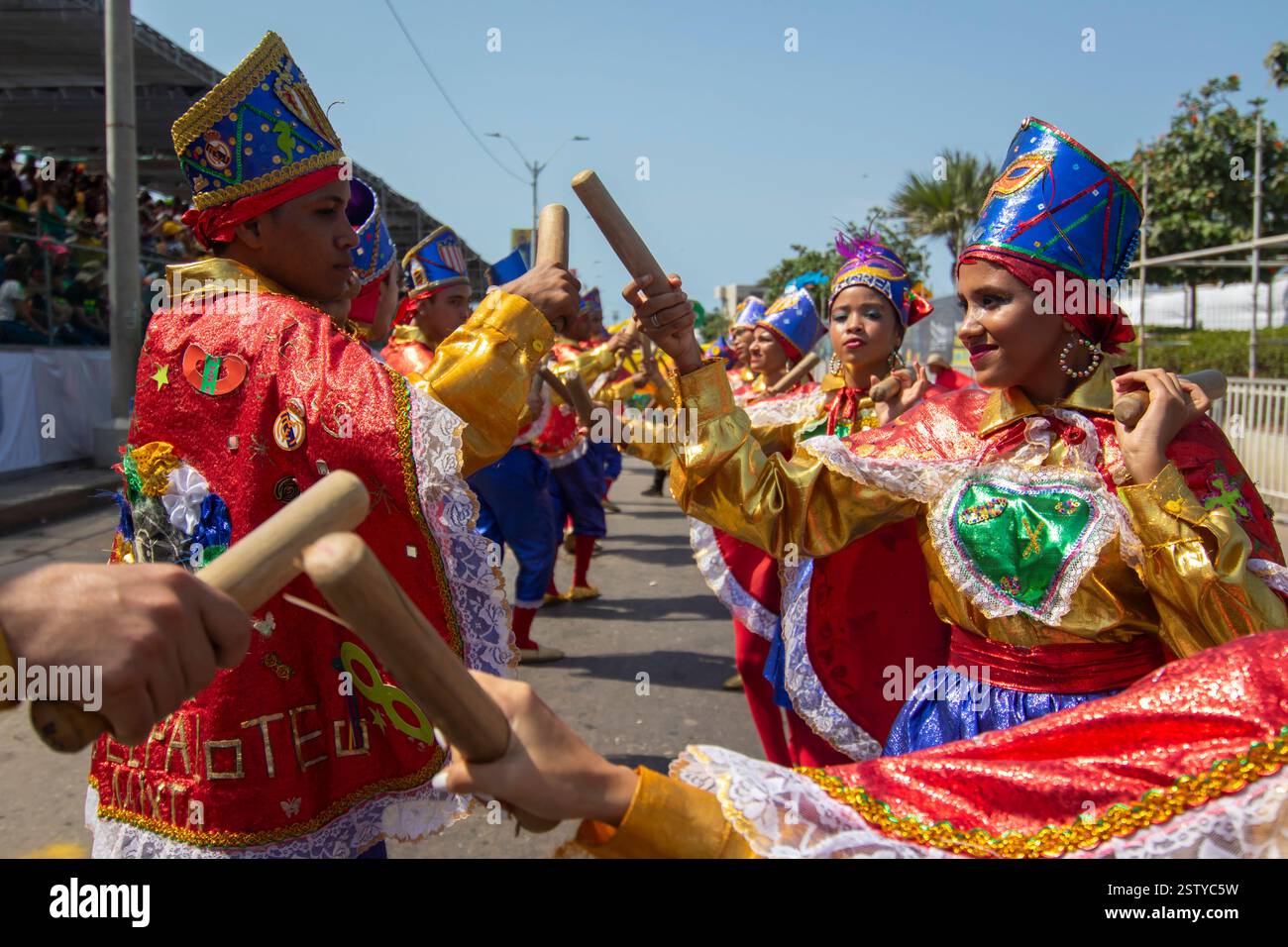 Paloteo dance and costume during Barranquilla's Carnival, Colombia ...