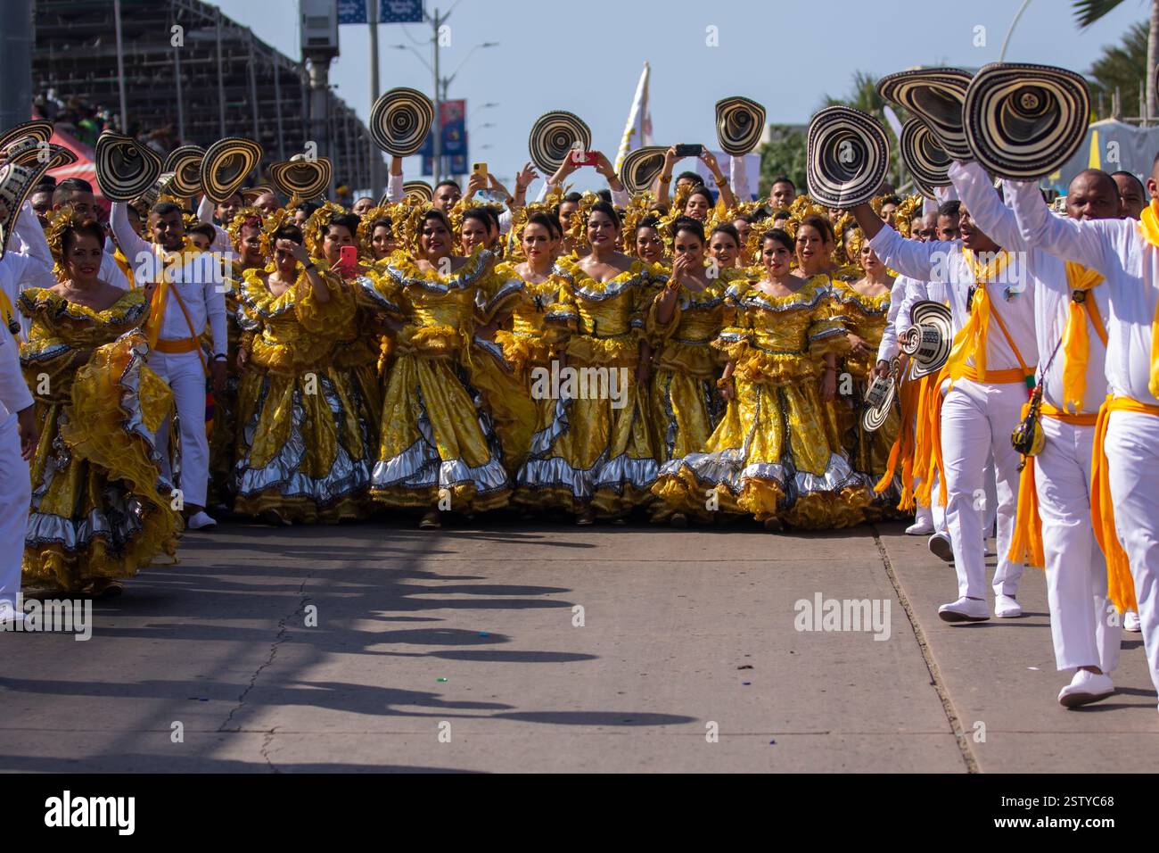 Cumbiamba troupe during Great Parade at Barranquilla's Carnival ...