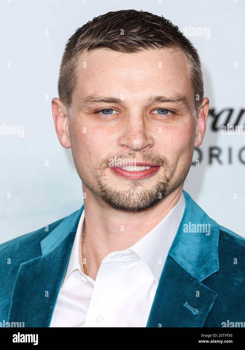 HOLLYWOOD, LOS ANGELES, CALIFORNIA, USA - FEBRUARY 19: Darren Mann ...