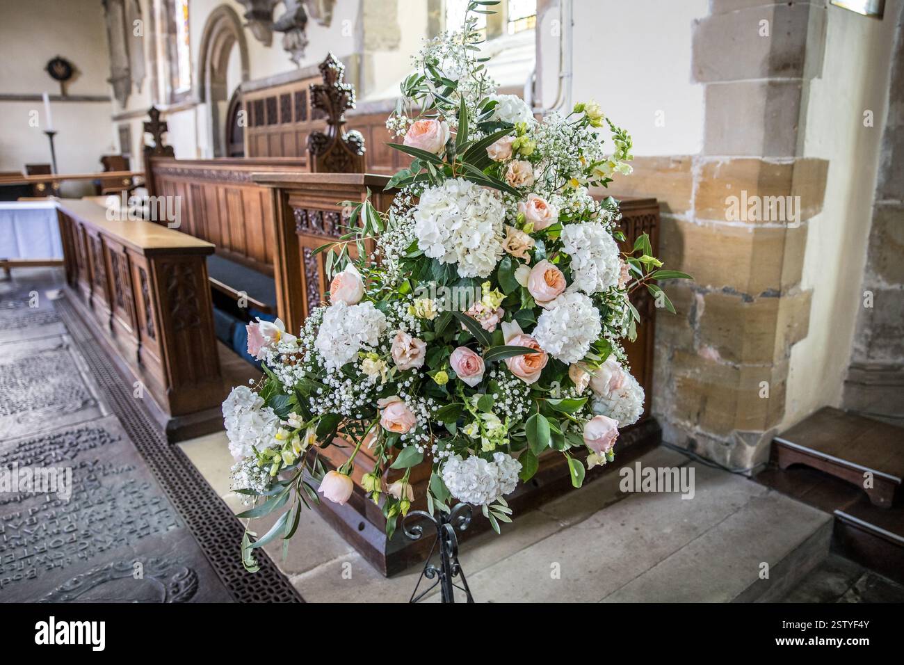 Beautiful flower display at St Peter and St Paul’s Church, Wadhurst ...
