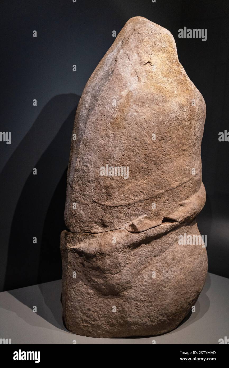 Stele of the goddess of the Sun Gate Stock Photo - Alamy